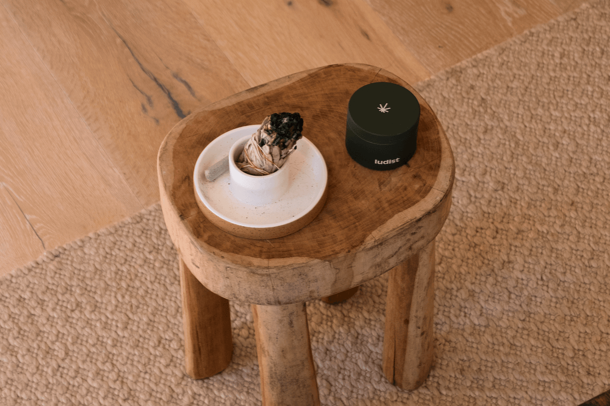 Weed Grinder by Ludist